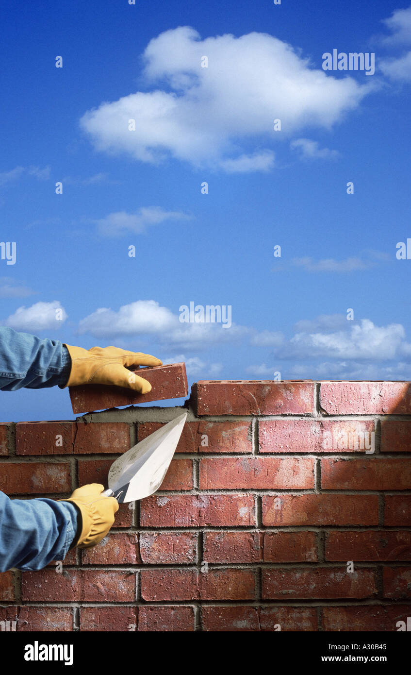 Laying Bricks Stock Photos & Laying Bricks Stock Images - Alamy