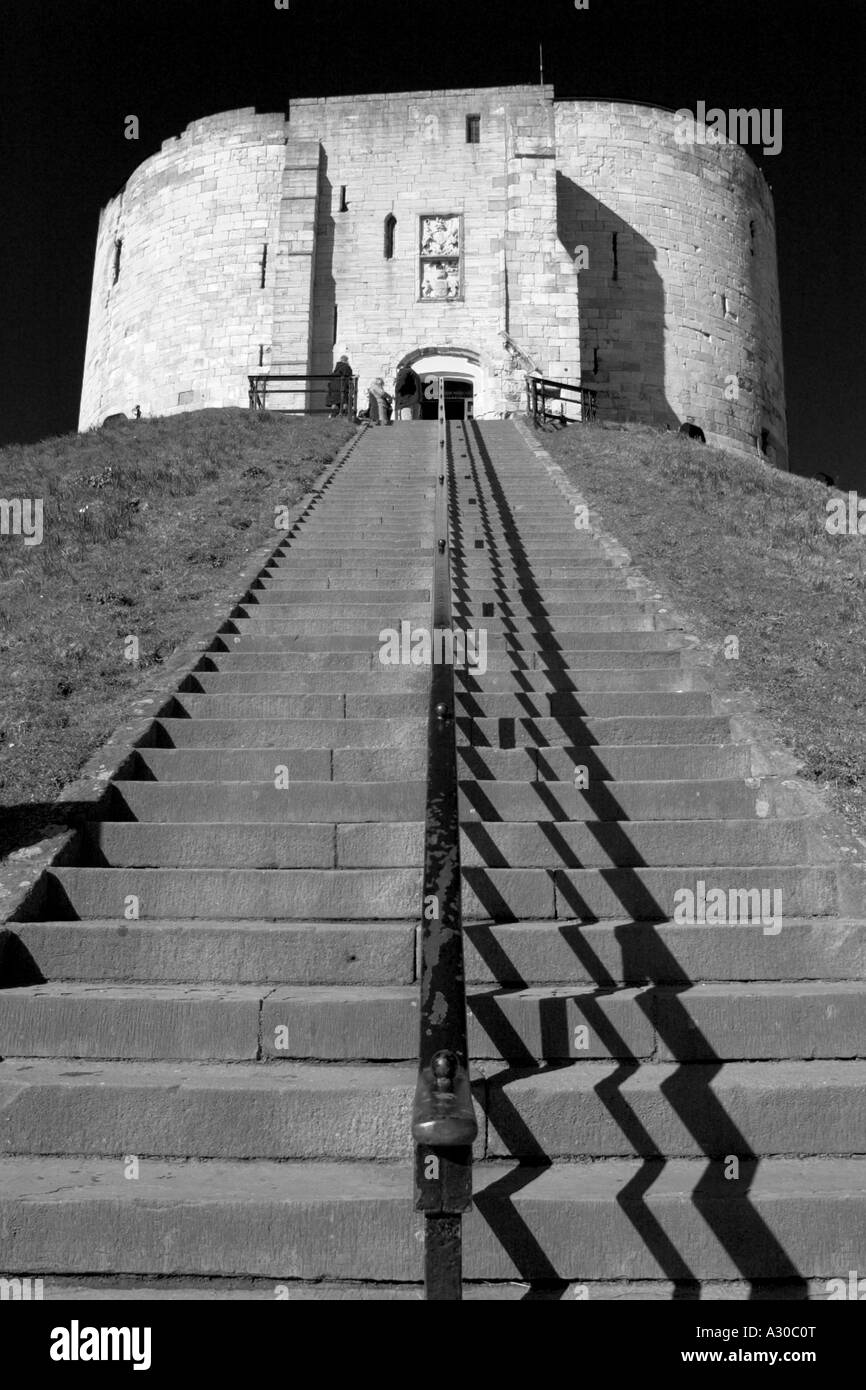 York stone steps Black and White Stock Photos & Images - Alamy
