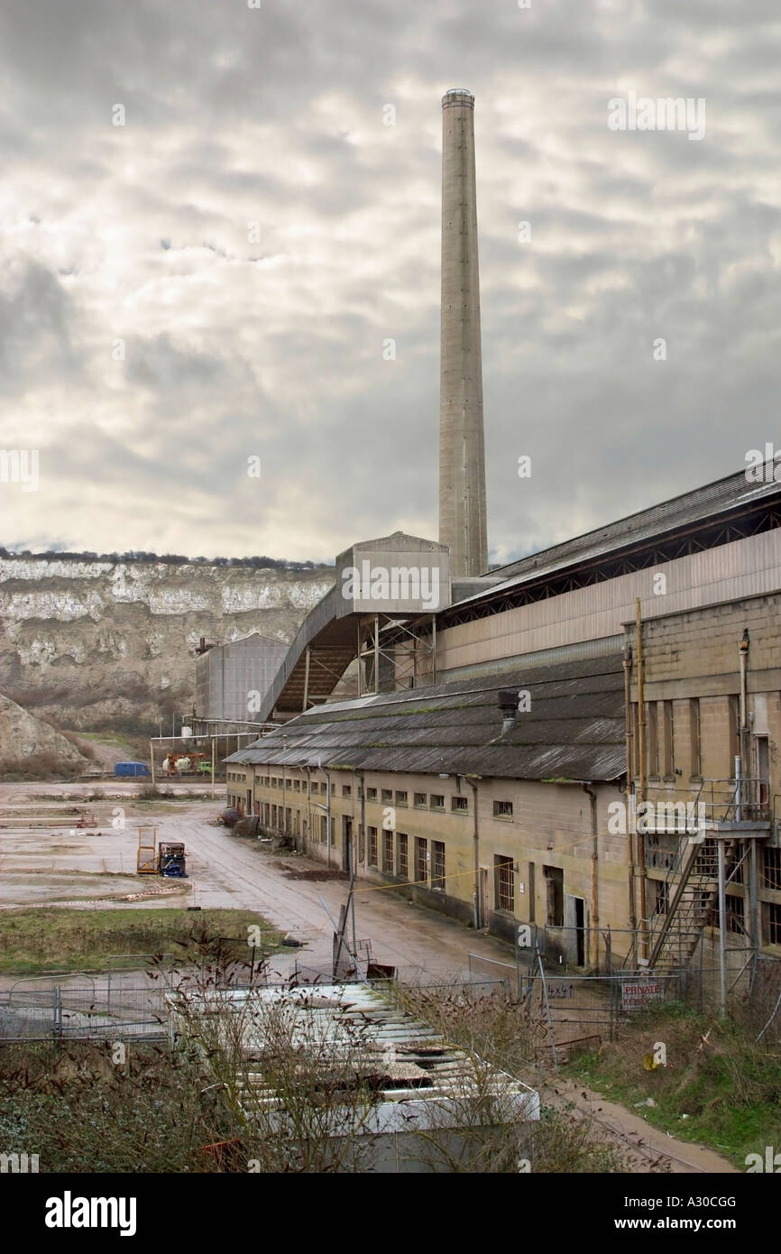 Cement works chimney hi-res stock photography and images - Alamy