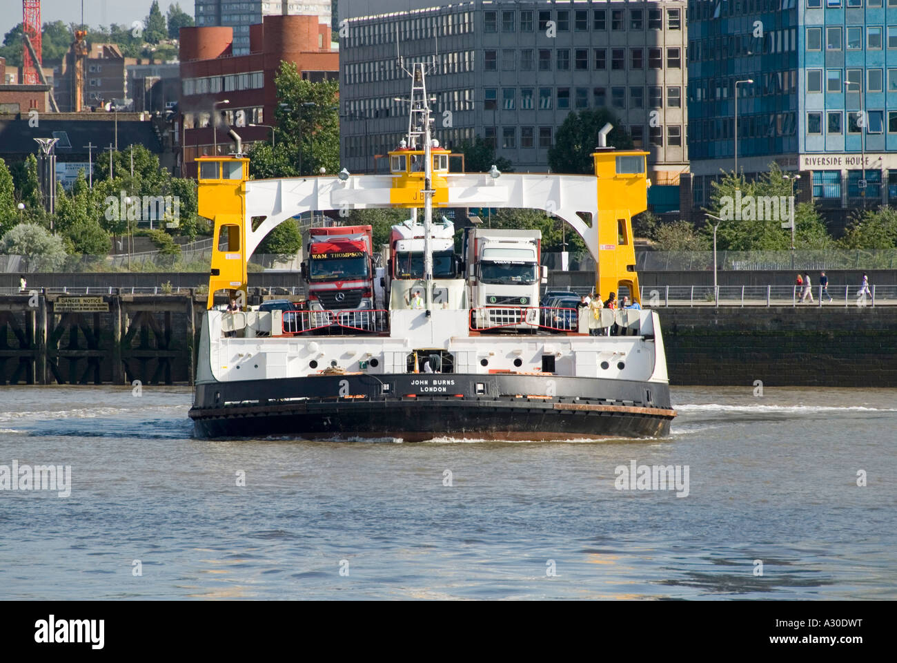 River Thames Woolwich town to North Woolwich TFL free public transport ...