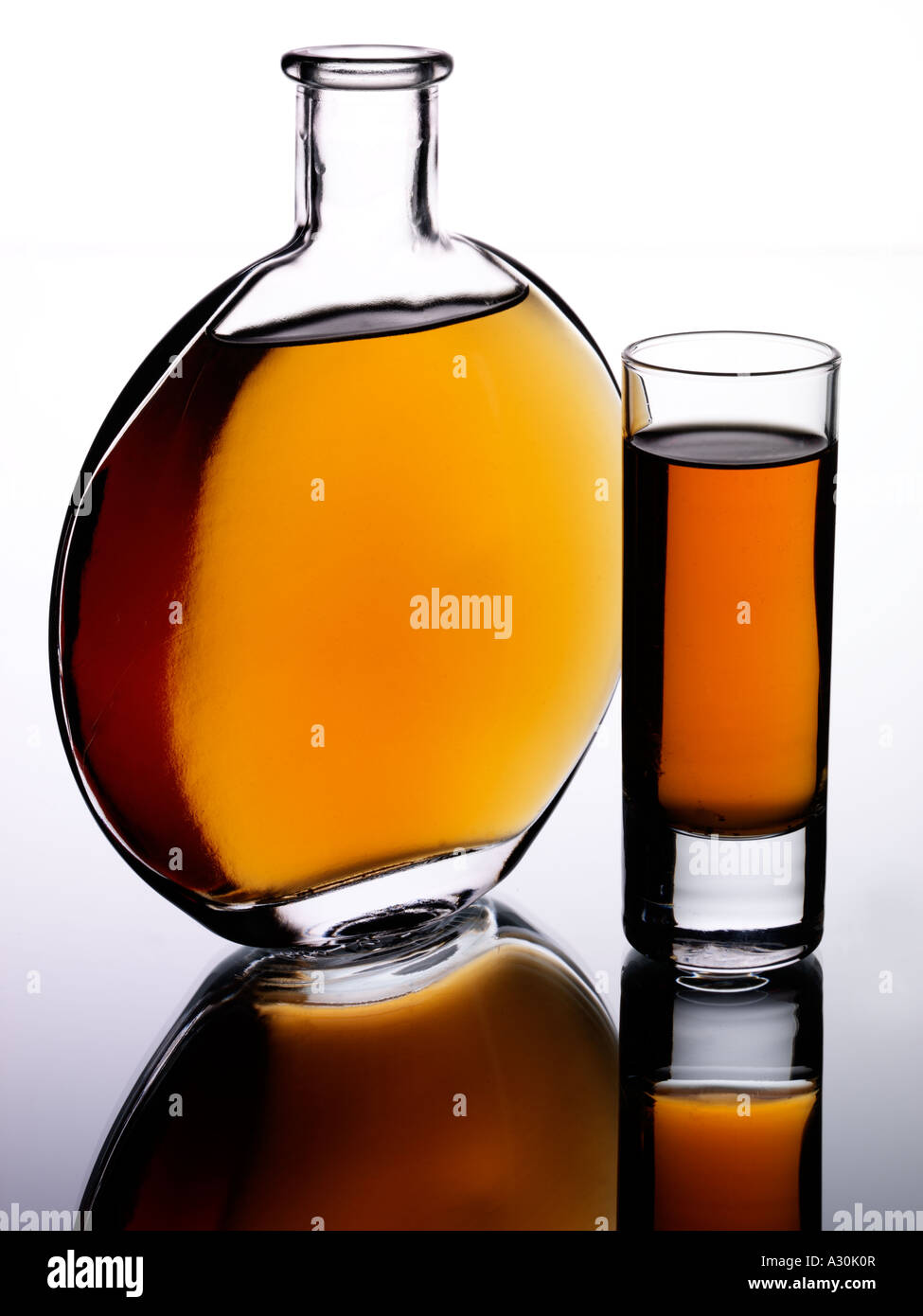 Sherry decanter hi-res stock photography and images - Alamy