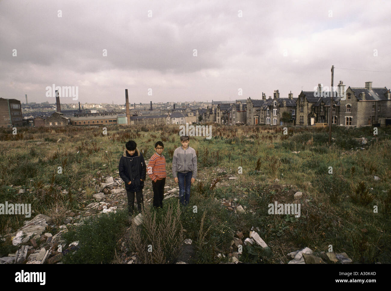 asian children in bradford Stock Photo - Alamy
