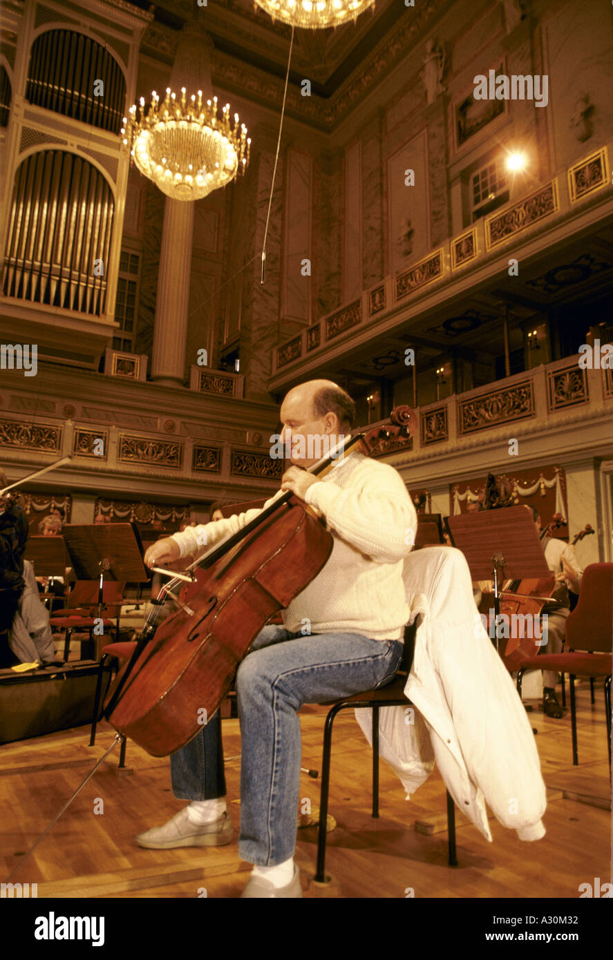 Orchestra rehearsal hi-res stock photography and images - Alamy