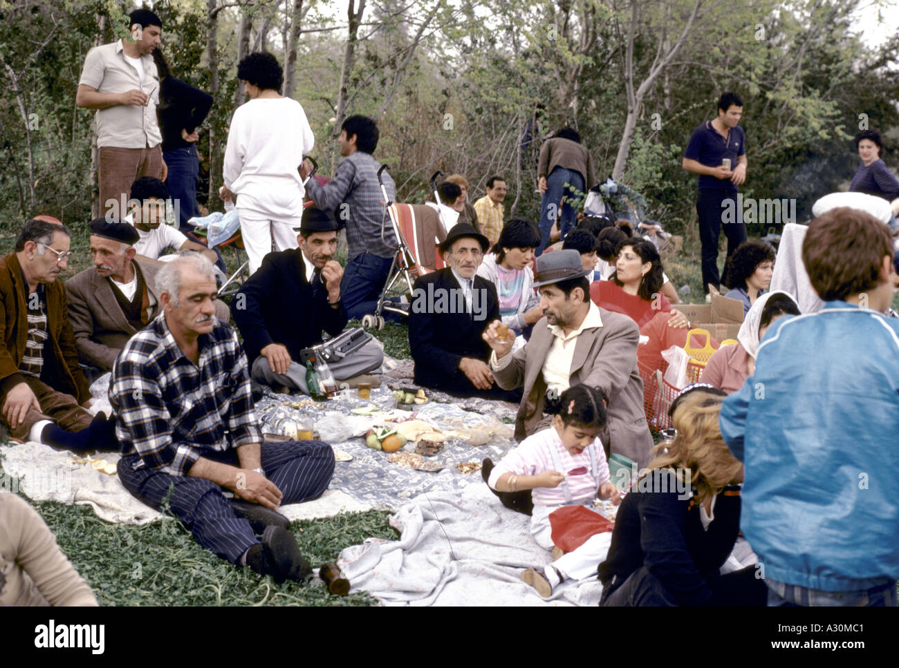 jewish family gather for easter picnic Stock Photo - Alamy
