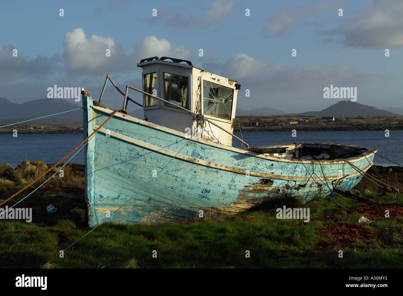 Marooned Old Wooden Fishing Boat Stock Photo - Alamy