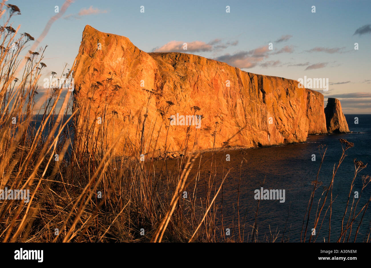 Perce rock gaspe quebec sunset hi-res stock photography and images - Alamy