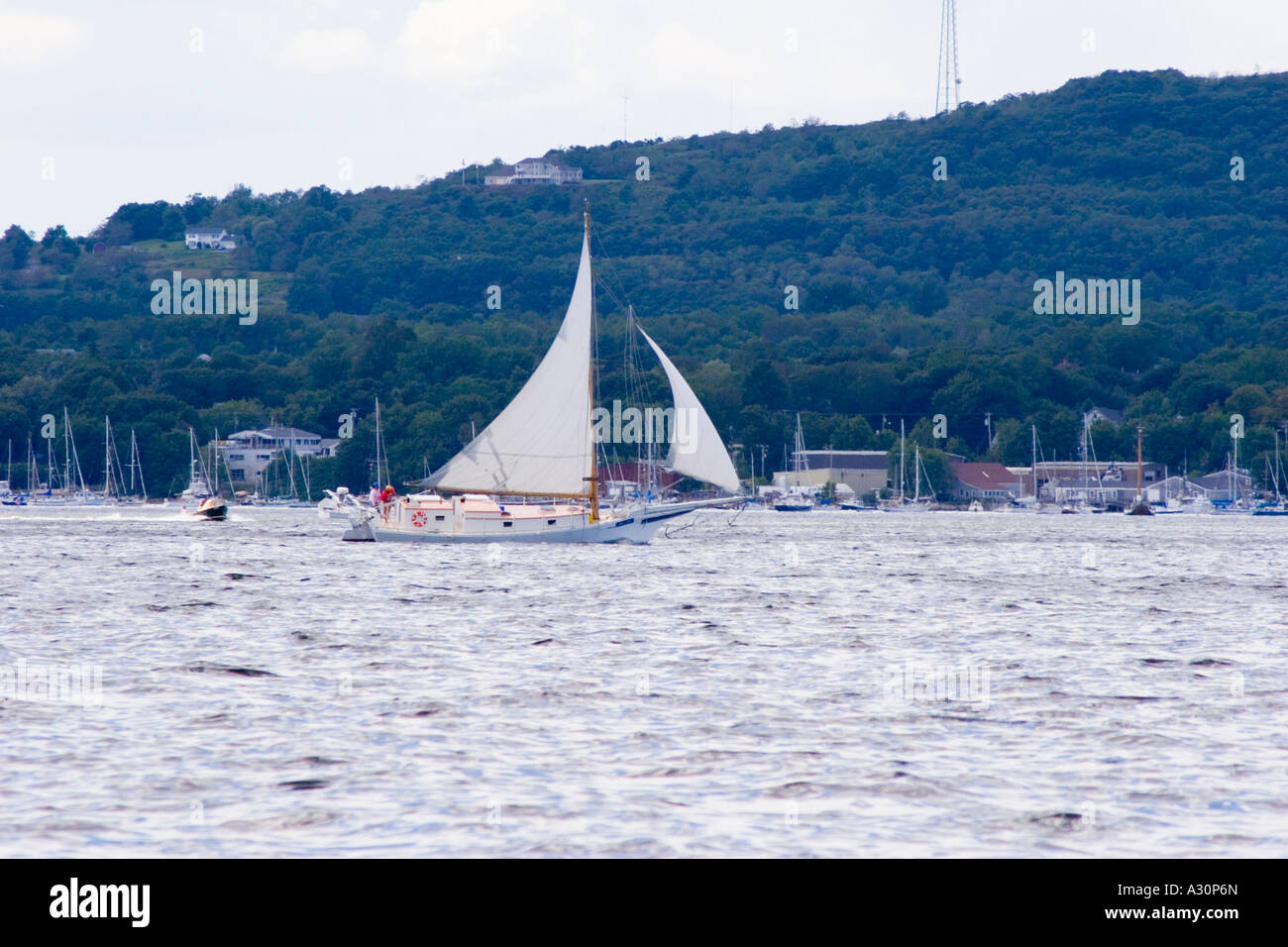 Skipjack sail hi-res stock photography and images - Alamy