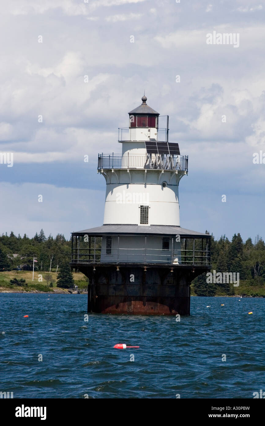 Caisson type lighthouse hi-res stock photography and images - Alamy