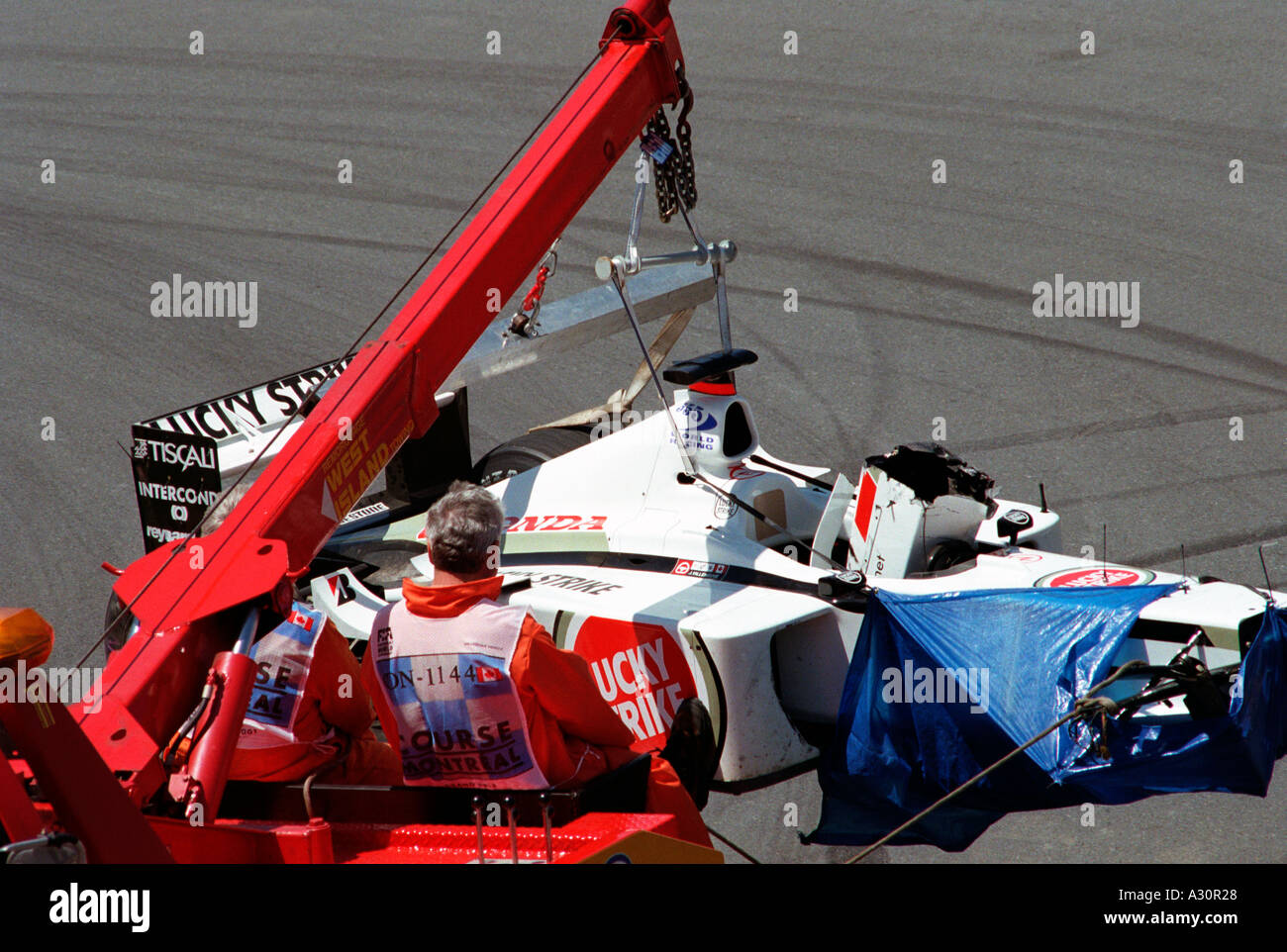 Jacques Villeneuve s Formula 1 BAR Honda after a crash during ...