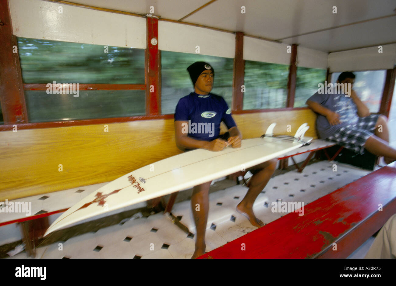 1995 bus hi-res stock photography and images - Alamy