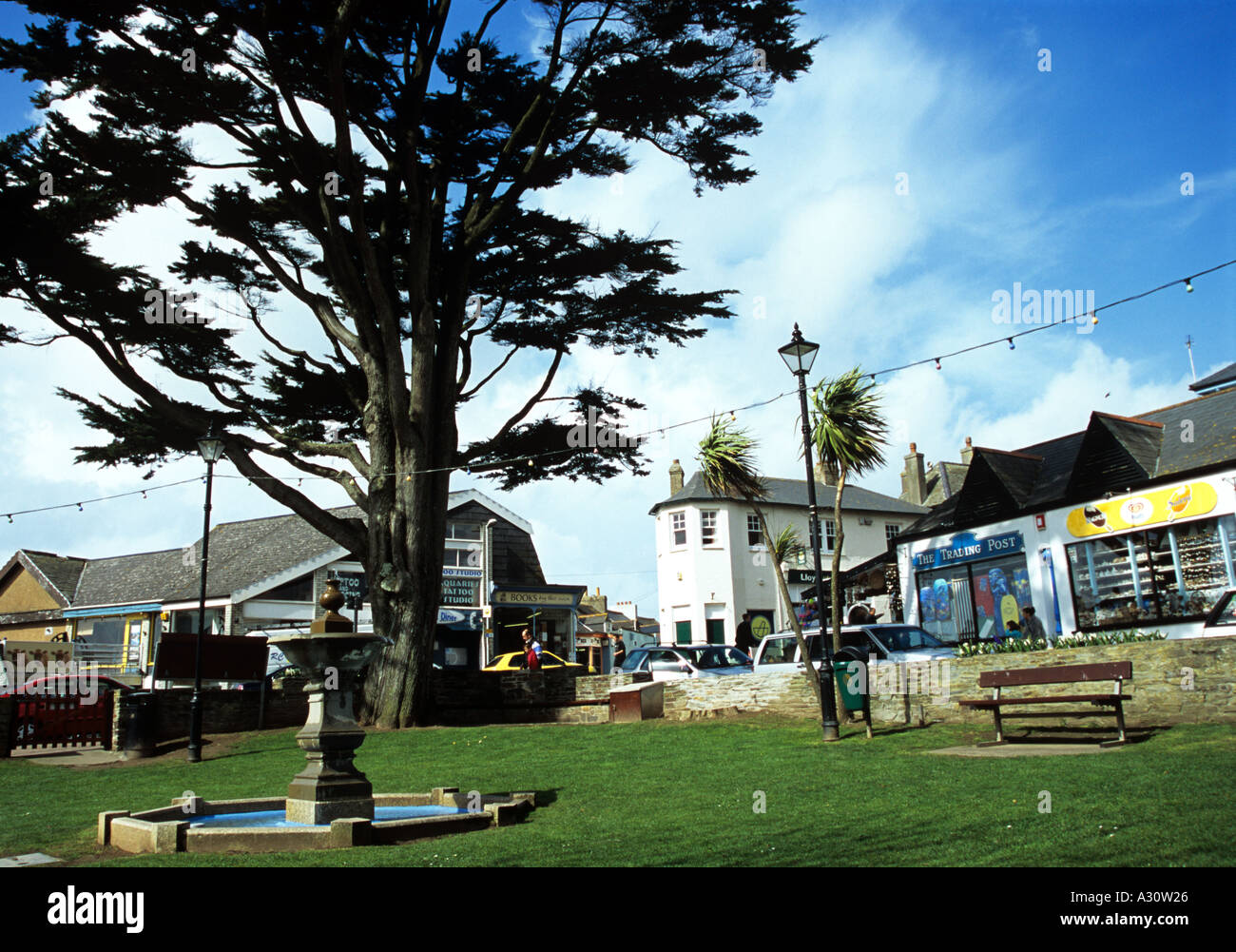 Bude town centre cornwall hi-res stock photography and images - Alamy