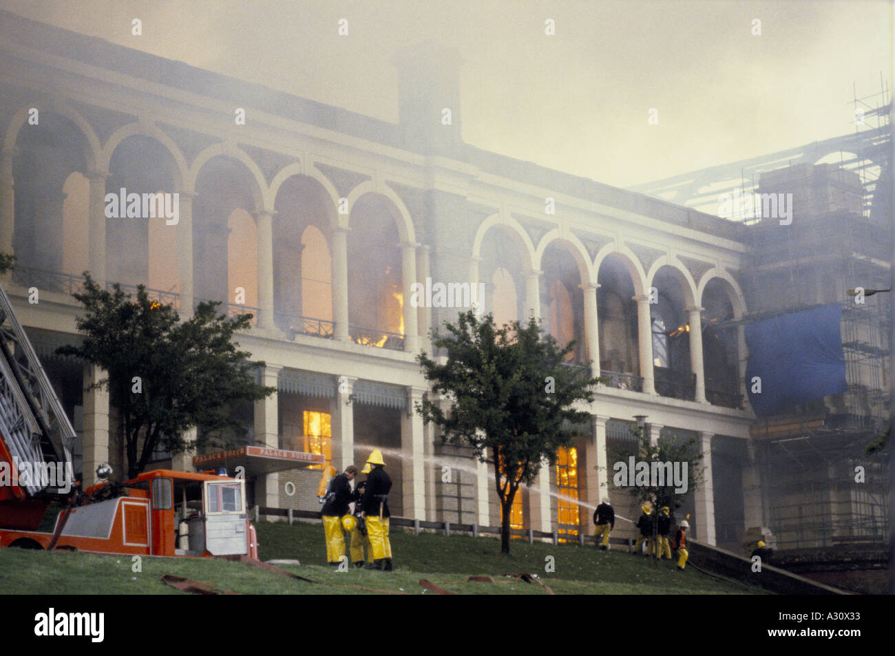 Alexandra palace fire hi-res stock photography and images - Alamy