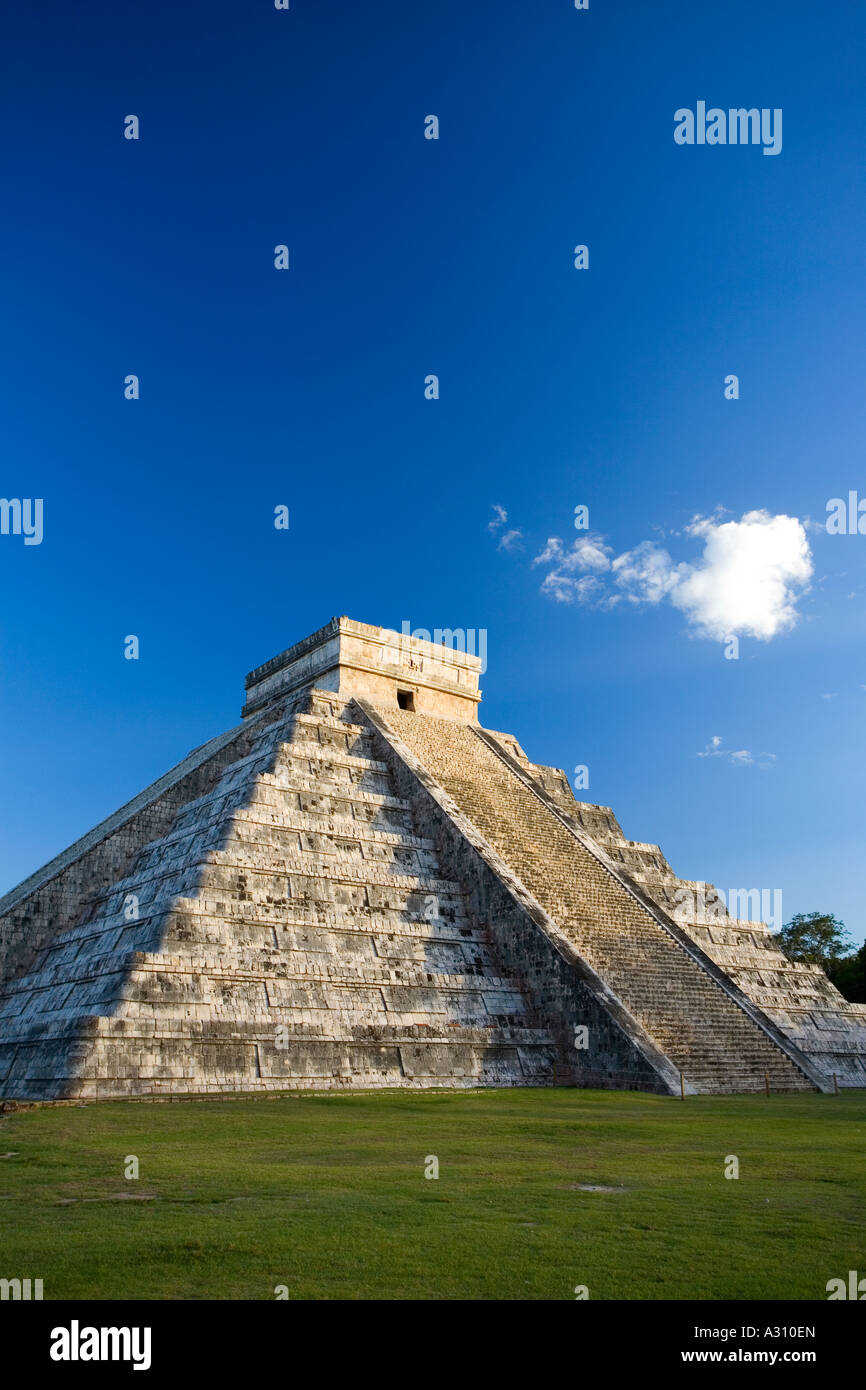 El Castillo the large Pyramid at the ruined Mayan city of Chichen Itza ...