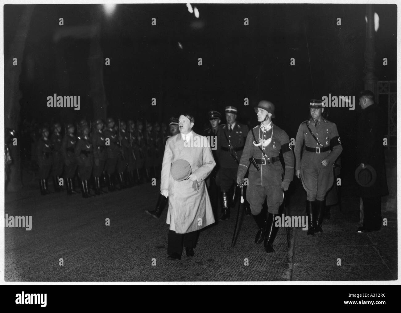 Hitler people reich Black and White Stock Photos & Images - Alamy