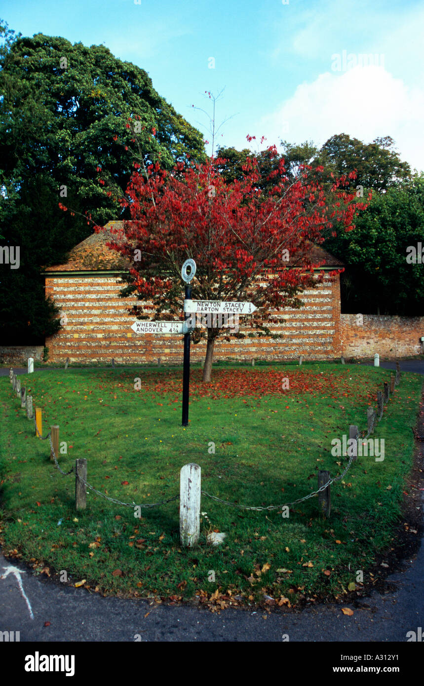 Chilbolton village green Hampshire England UK Stock Photo - Alamy
