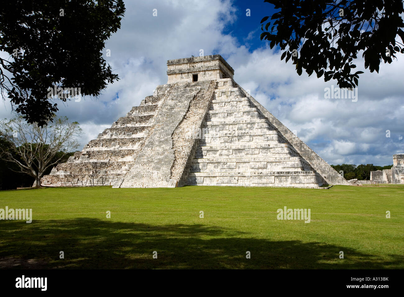 El Castillo the large Pyramid at the ruined Mayan city of Chichen Itza ...