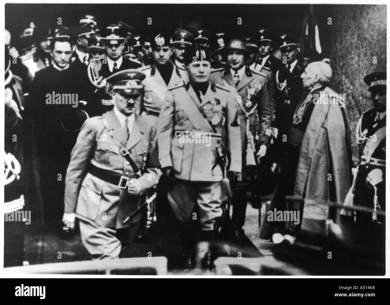 Hitler in italy 1938 hi-res stock photography and images - Alamy