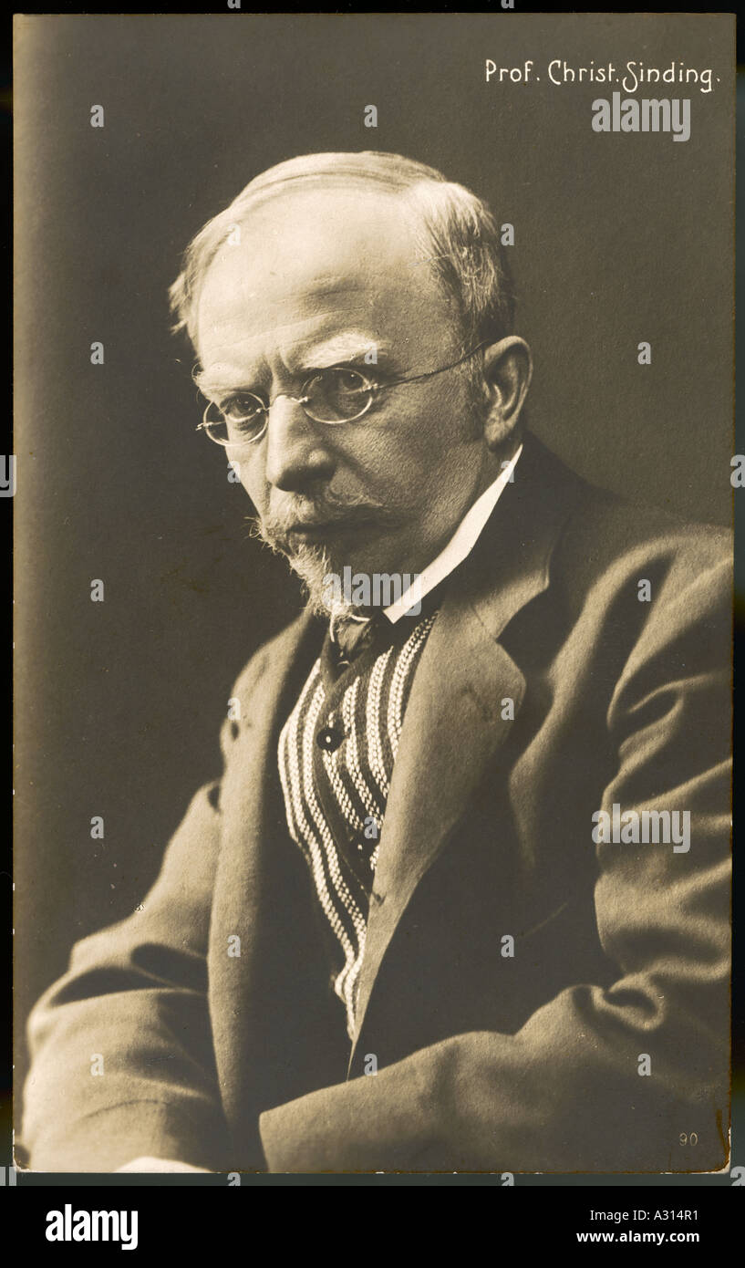 Sinding hi-res stock photography and images - Alamy