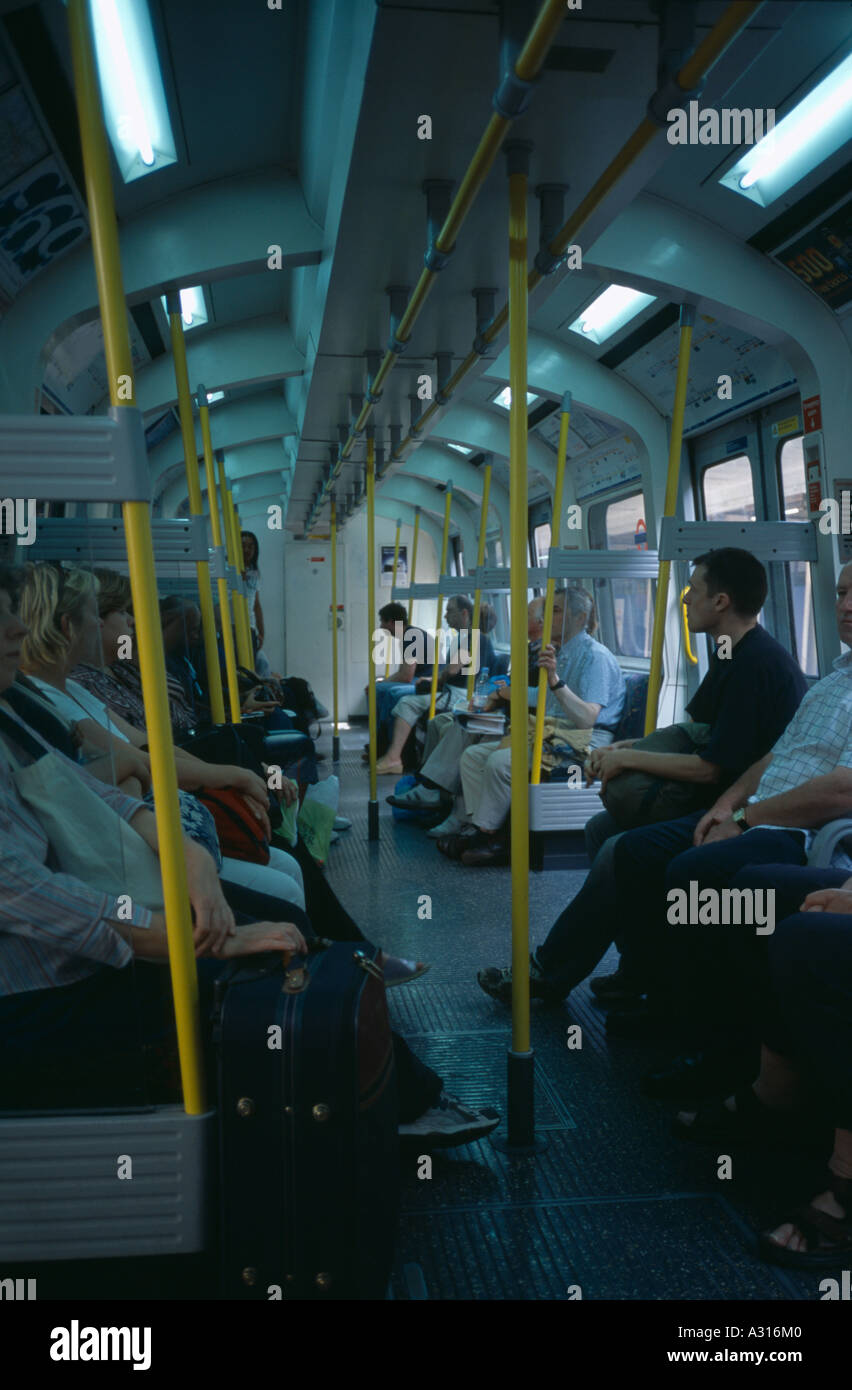 View through london underground hi-res stock photography and images - Alamy