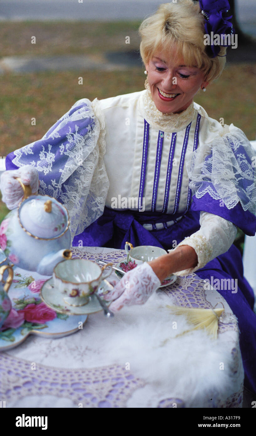 Victorian tea party hi-res stock photography and images - Alamy