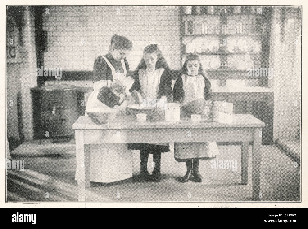 Domestic starch hi-res stock photography and images - Alamy