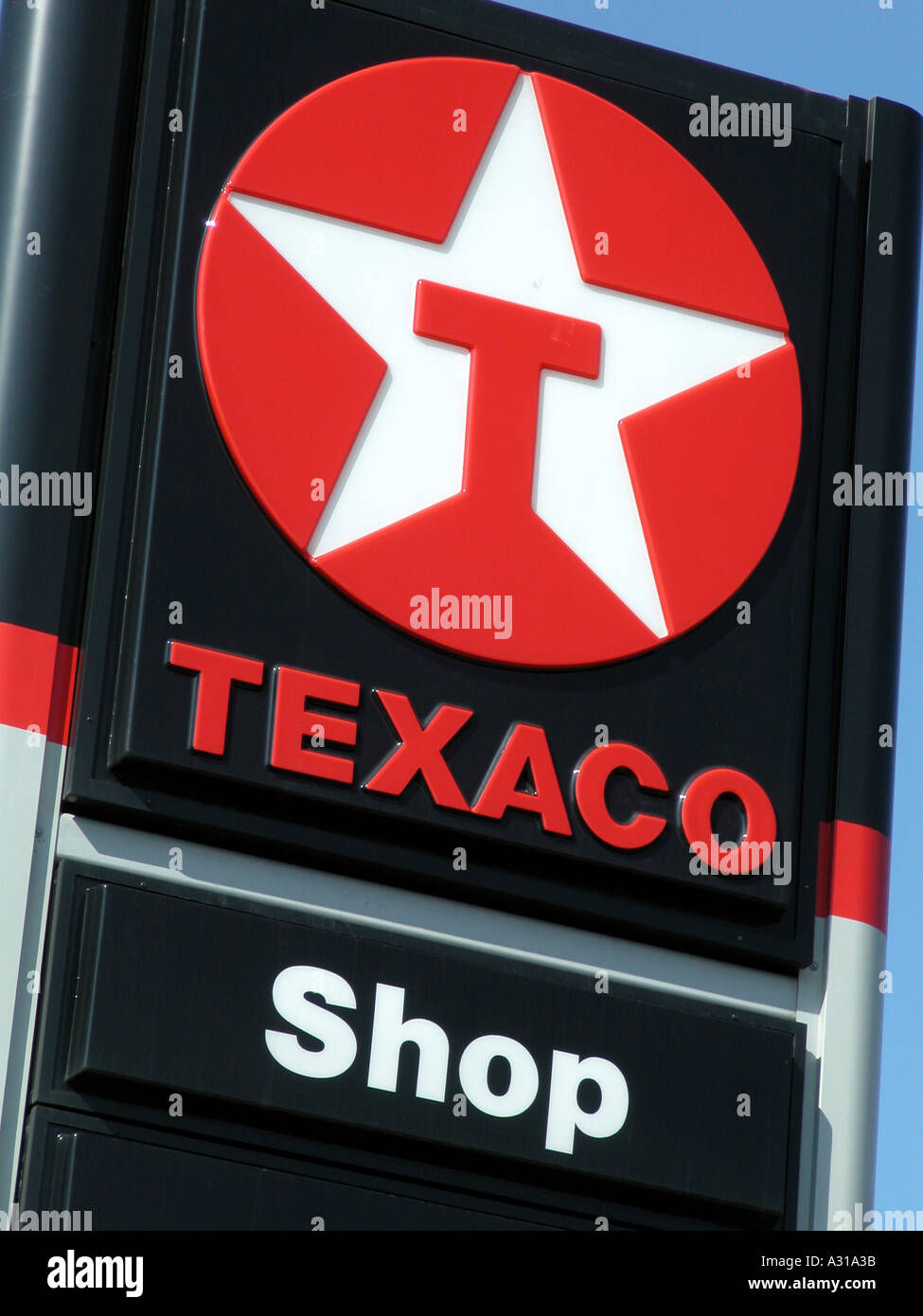 Texaco petrol station signage Stock Photo - Alamy