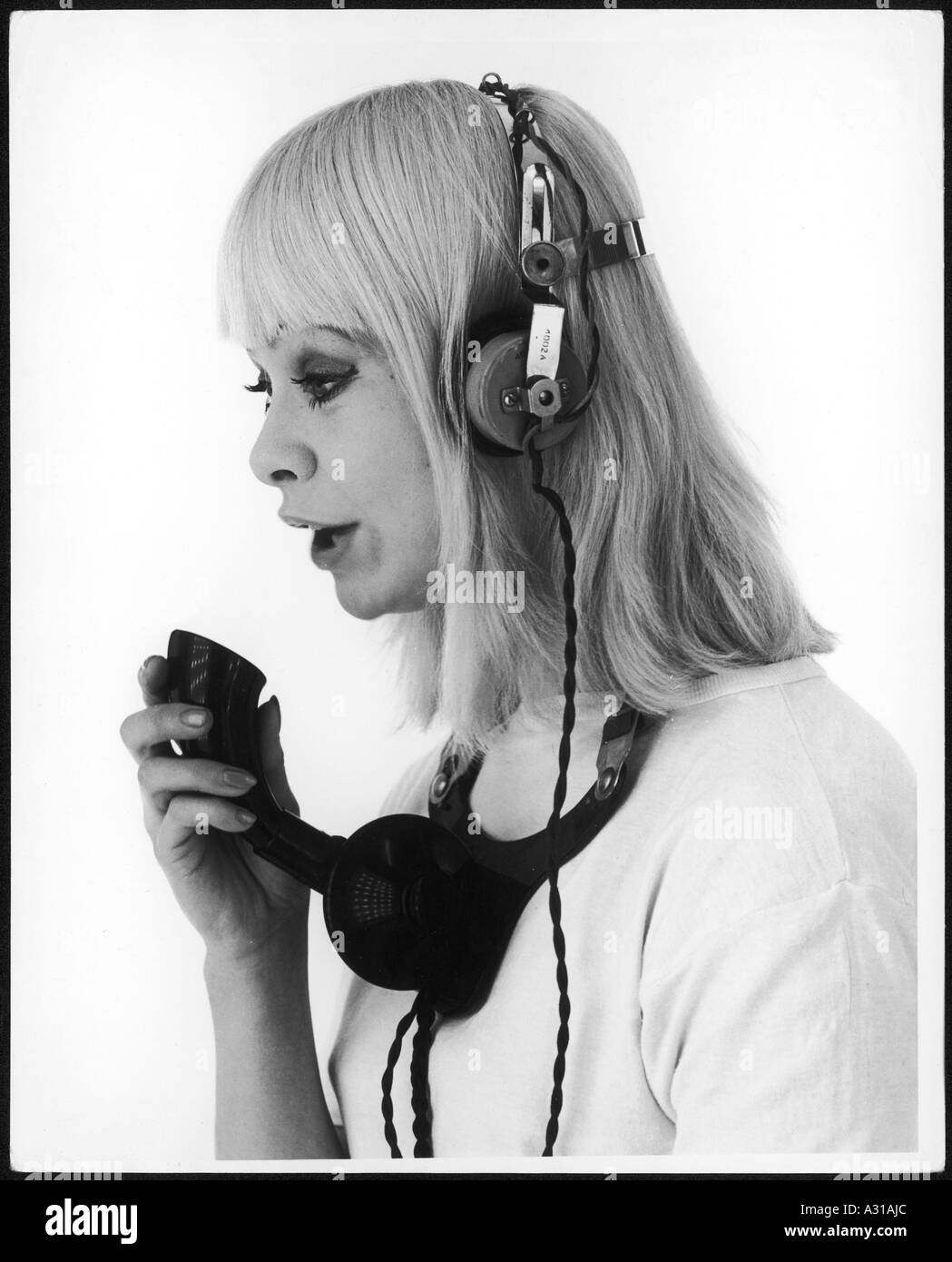 Hands free telephone hi-res stock photography and images - Alamy