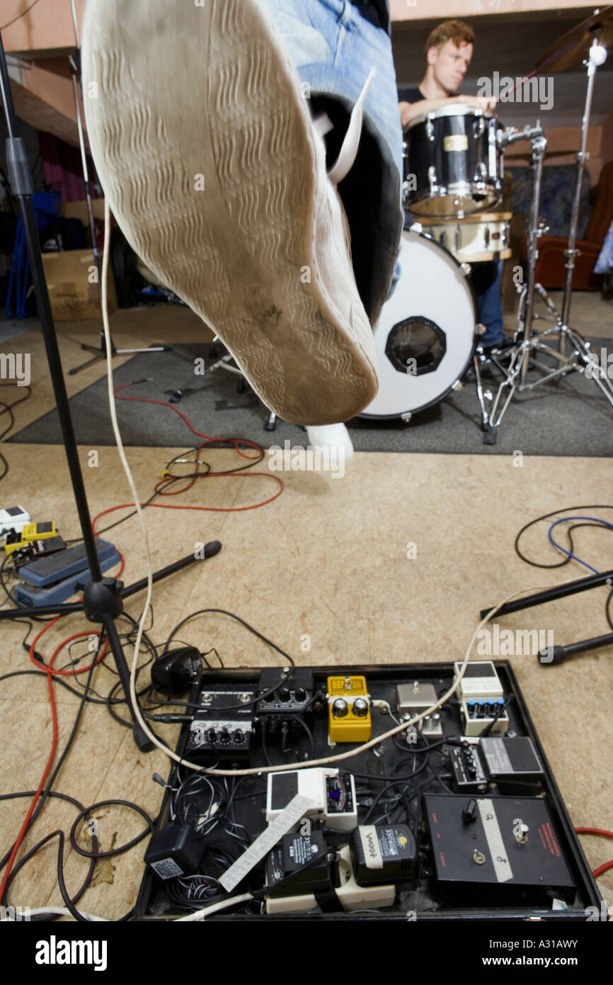 Rock band hi-res stock photography and images - Alamy