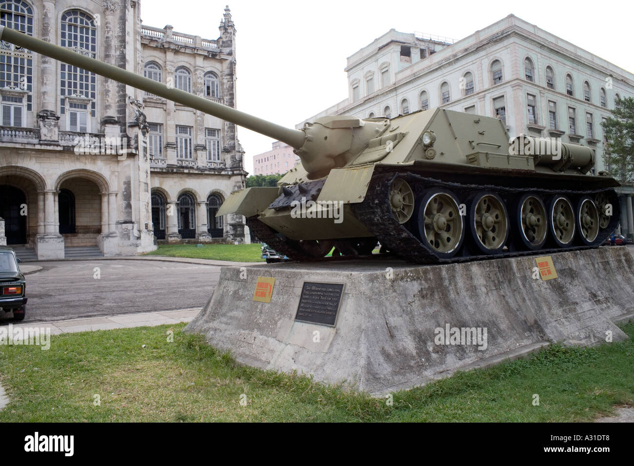 SAU -100 Soviet tank used in the Bay of Pigs invasion mounted outside ...