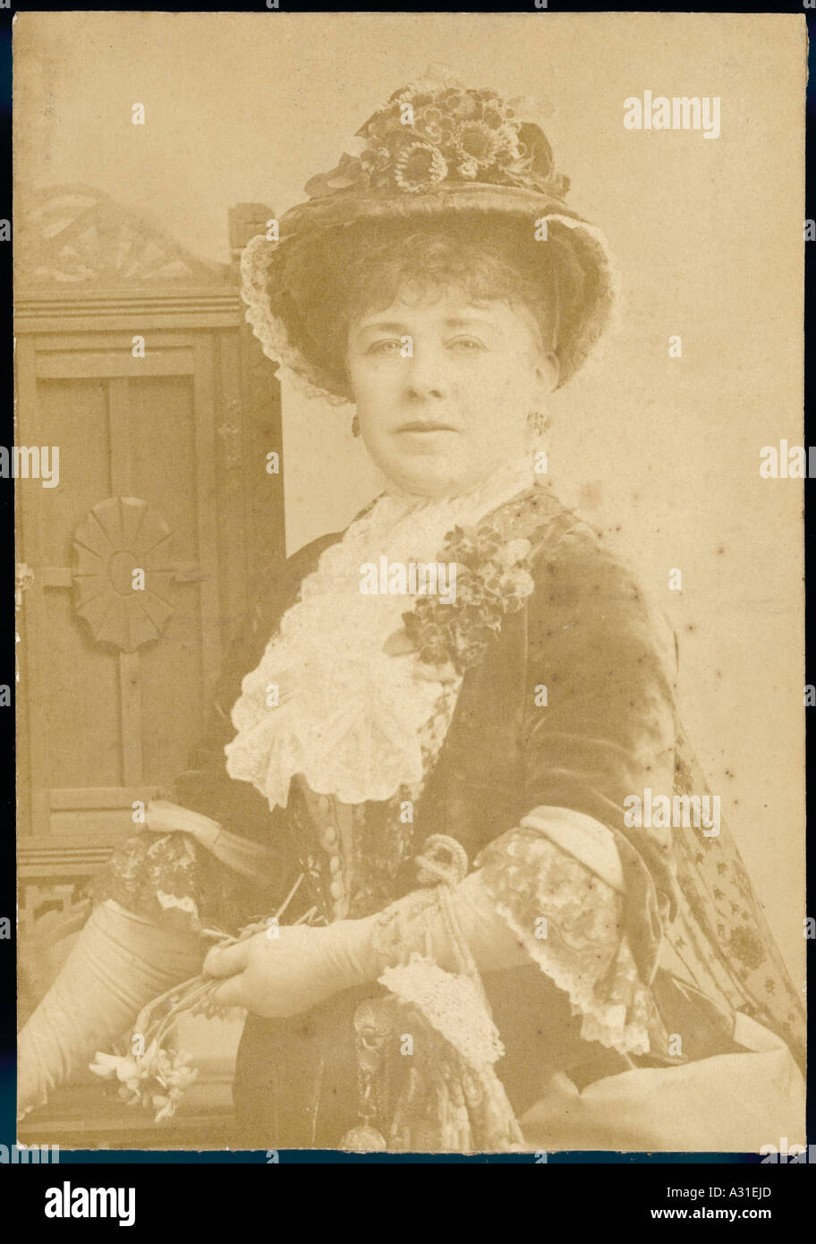 Lady bancroft actress hi-res stock photography and images - Alamy
