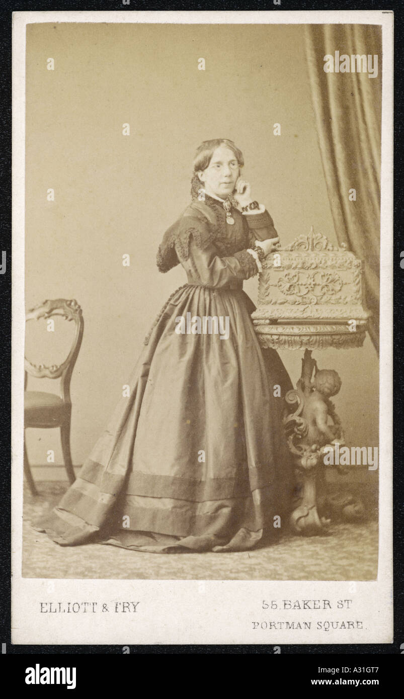 Sarah tytler hi-res stock photography and images - Alamy