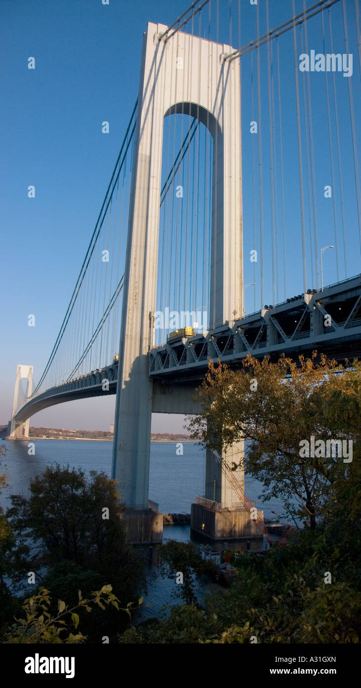 Brooklyn bridge anchorage hi-res stock photography and images - Alamy