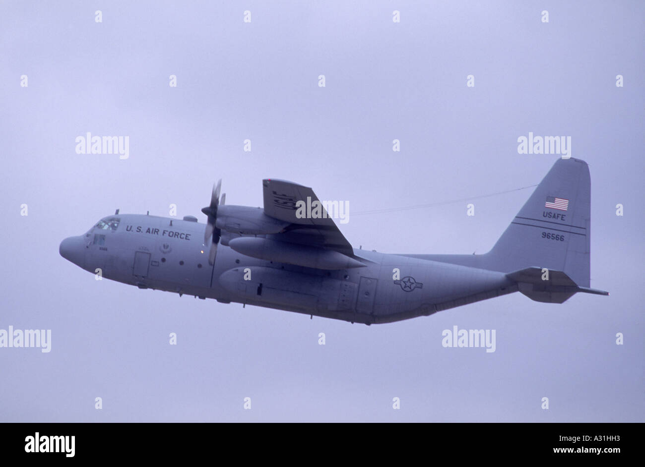 Ac 130 gunship hi-res stock photography and images - Alamy