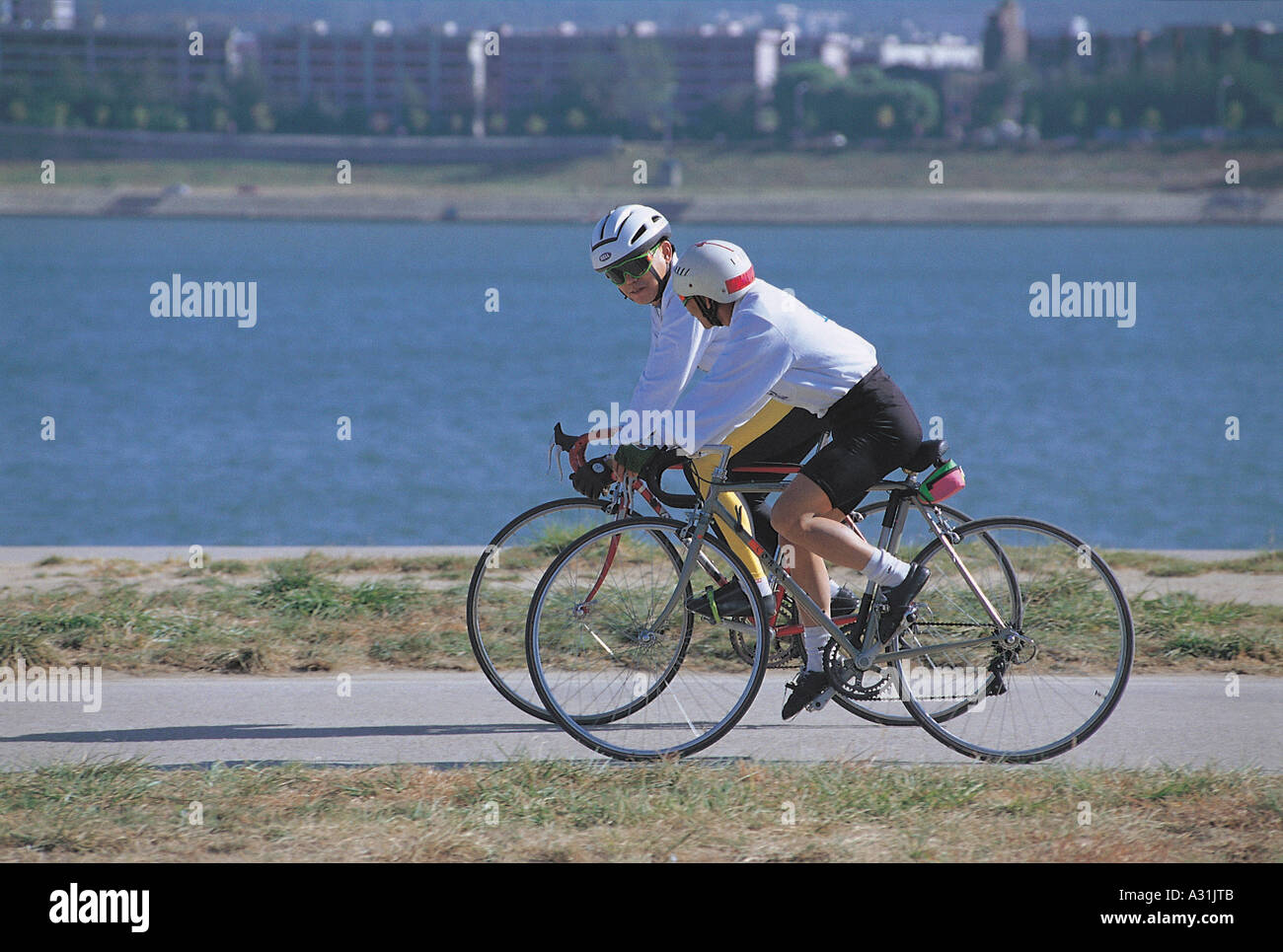 Asian ethnici hi-res stock photography and images - Alamy