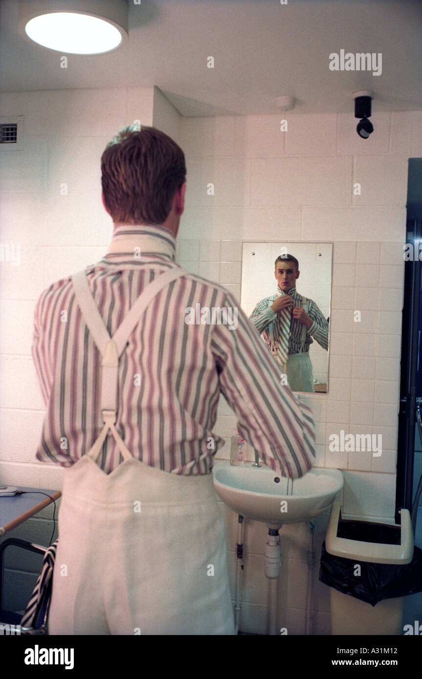Artists Yorkie Chadwick back stage during the Royal New Zealand Ballet ...