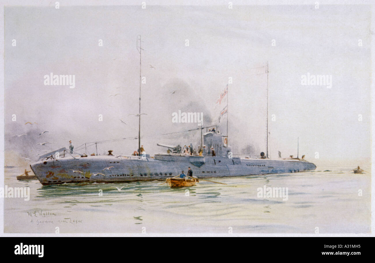 Mine laying boat hi-res stock photography and images - Alamy