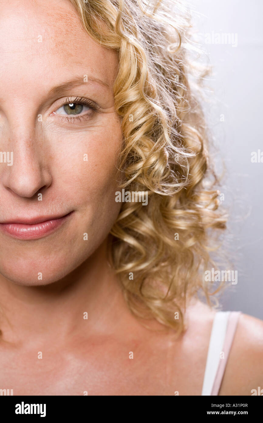 Ringlets hair hi-res stock photography and images - Alamy