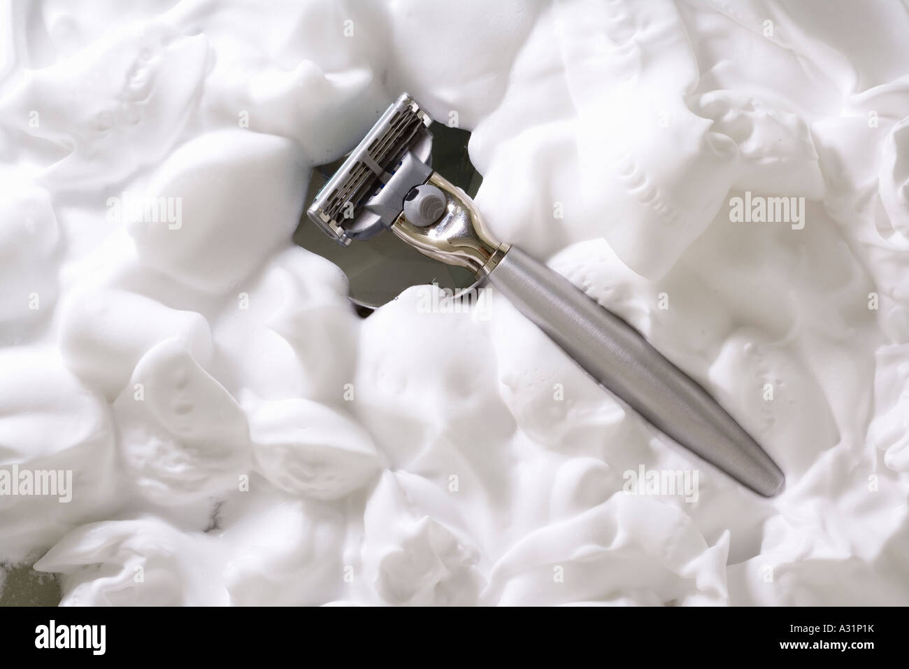 Razor and shaving cream Stock Photo - Alamy