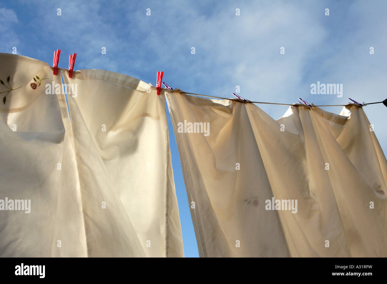 Sheets blowing in the wind hi-res stock photography and images - Alamy