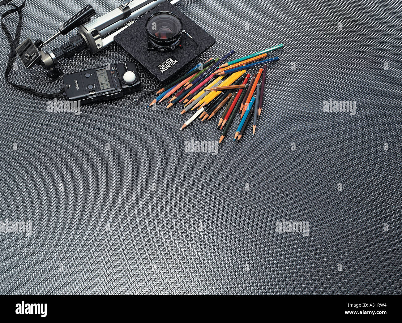 Camera,Camera,Tripod,Lens (Optical Instrument),Len Stock Photo - Alamy