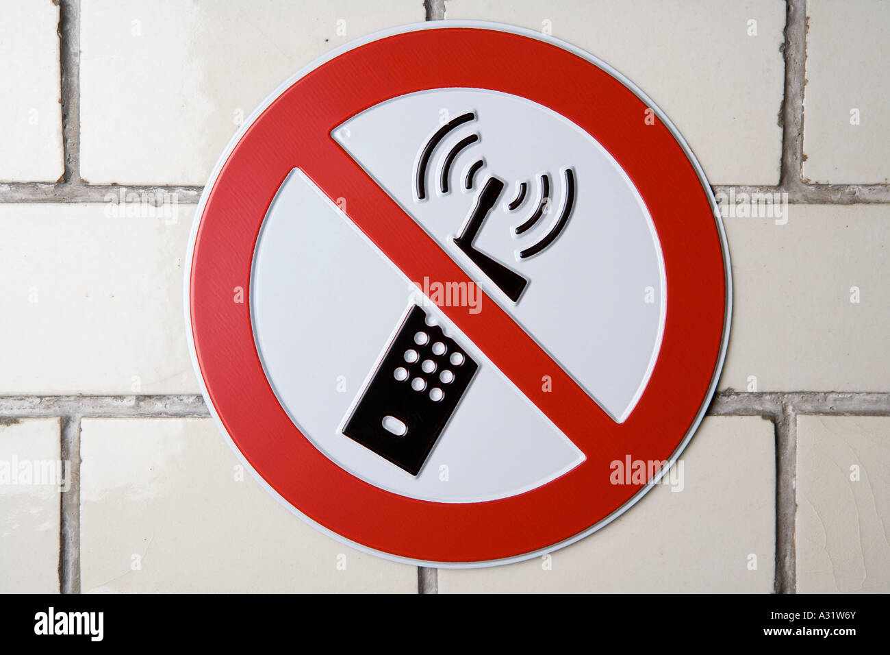 No mobile phones sign Stock Photo - Alamy
