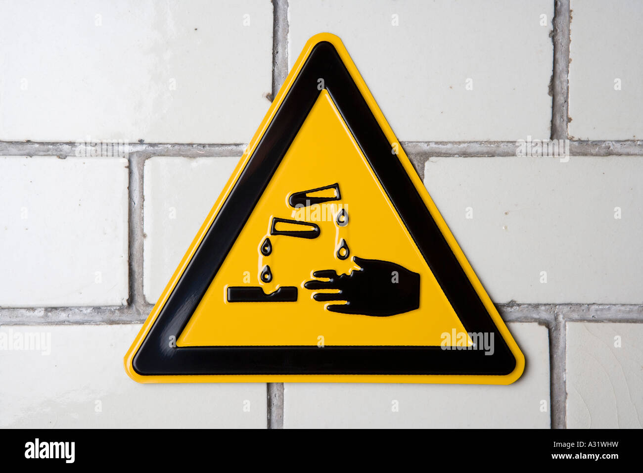 Corrosive safety symbol hi-res stock photography and images - Alamy