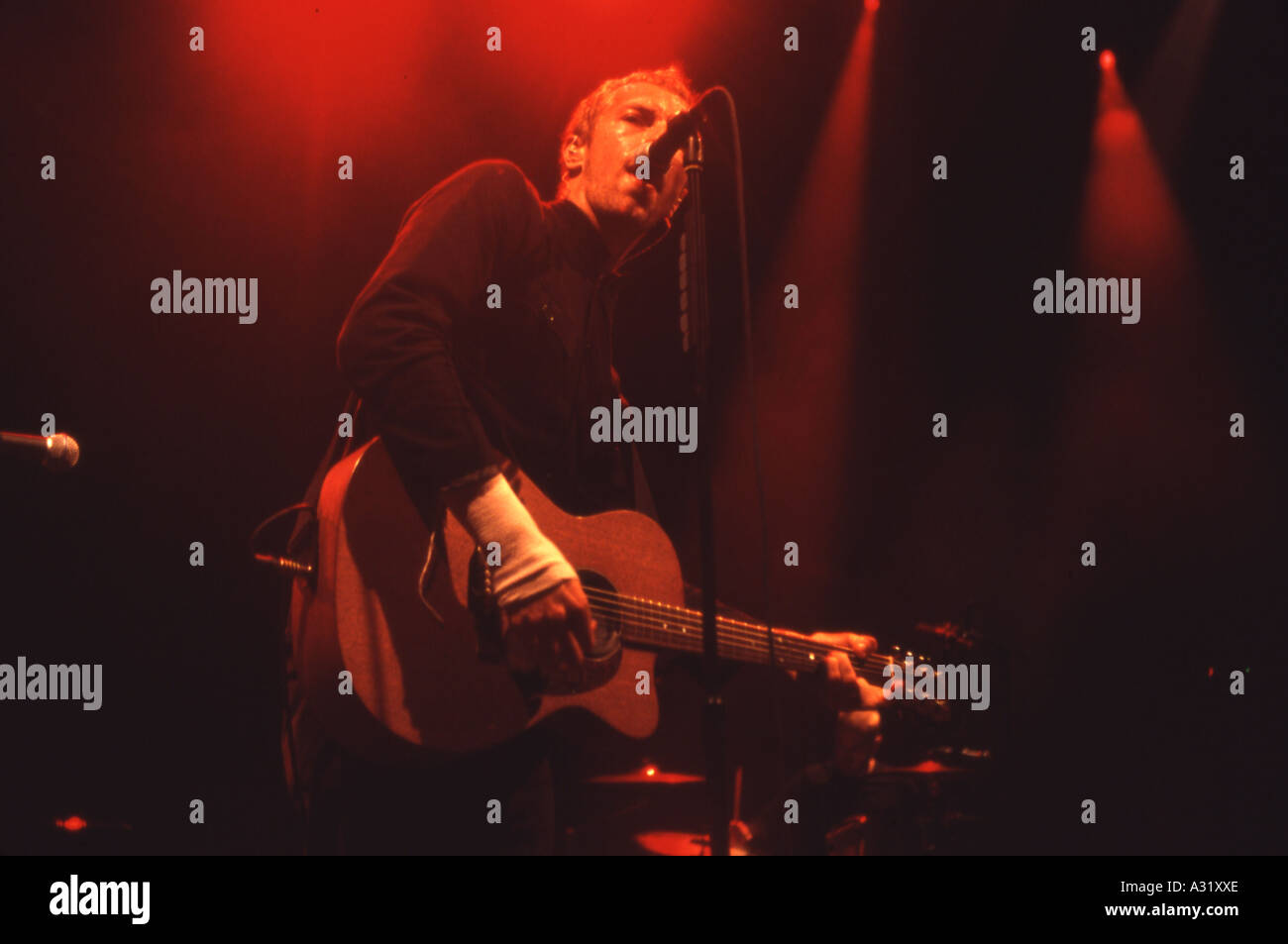 Coldplay 2002 hi-res stock photography and images - Alamy