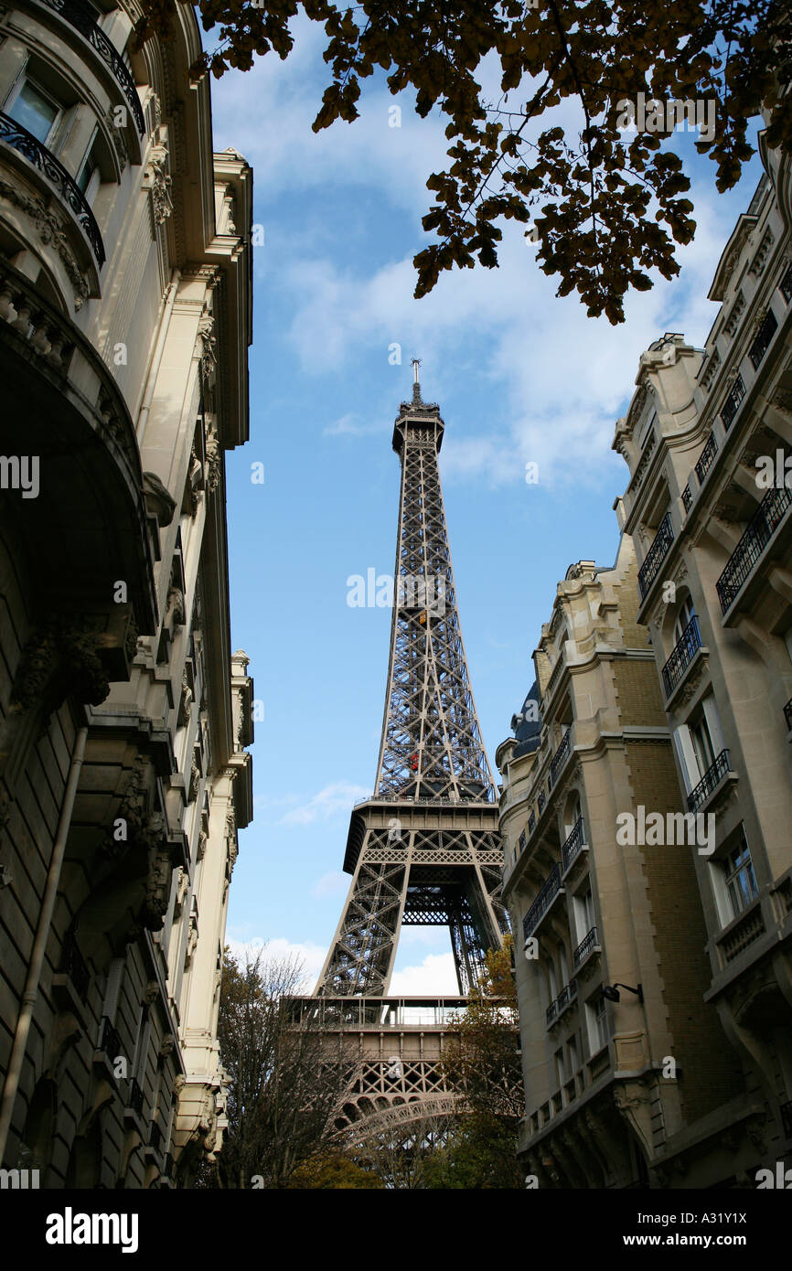 Eiffel between buildings hi-res stock photography and images - Alamy