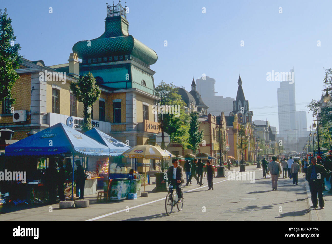 China Dalian Russian Street Stock Photo - Alamy