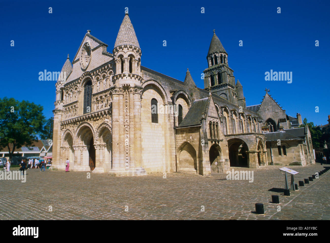 At poitiers hi-res stock photography and images - Alamy
