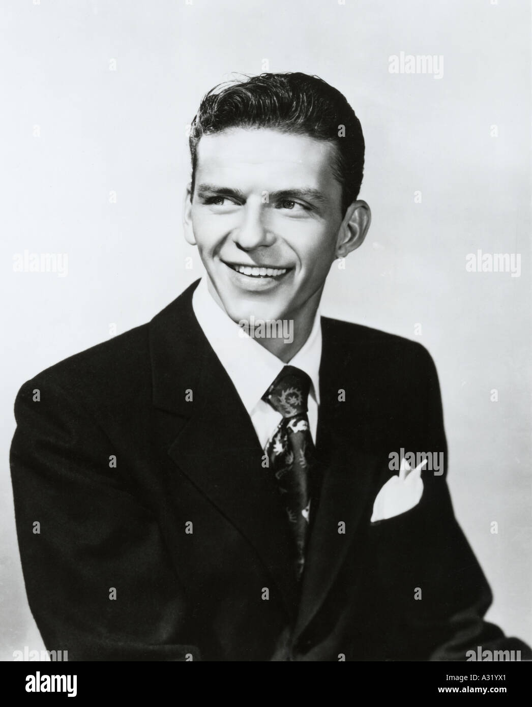 FRANK SINATRA US singer actor Stock Photo - Alamy