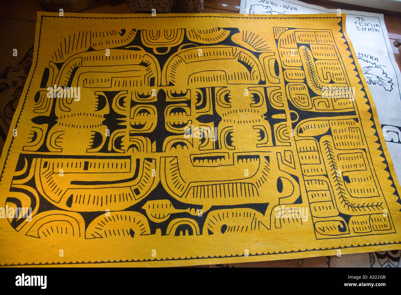 Tapa cloth Marquesas French Polynesia Stock Photo - Alamy