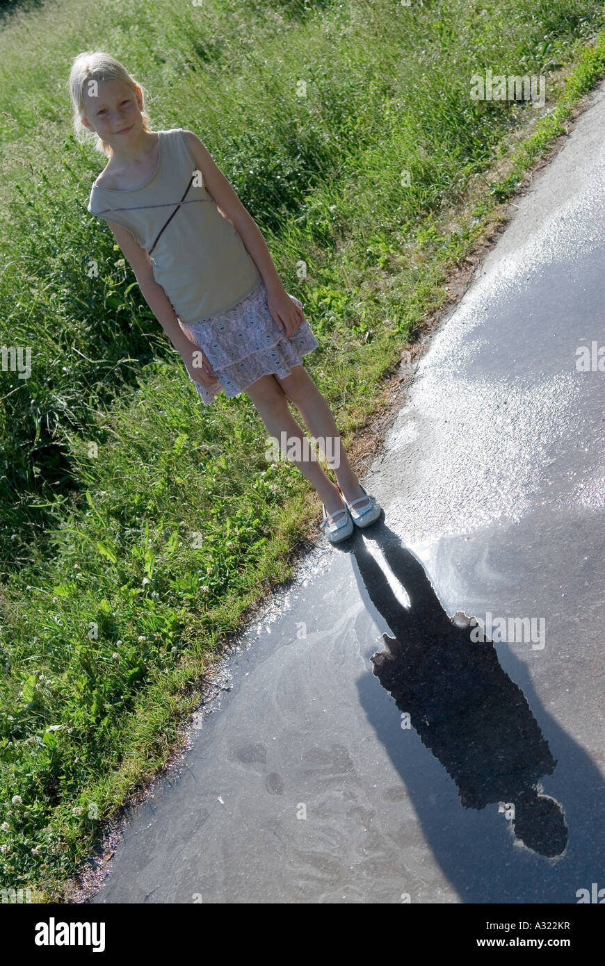 45 degree girl Stock Photo - Alamy