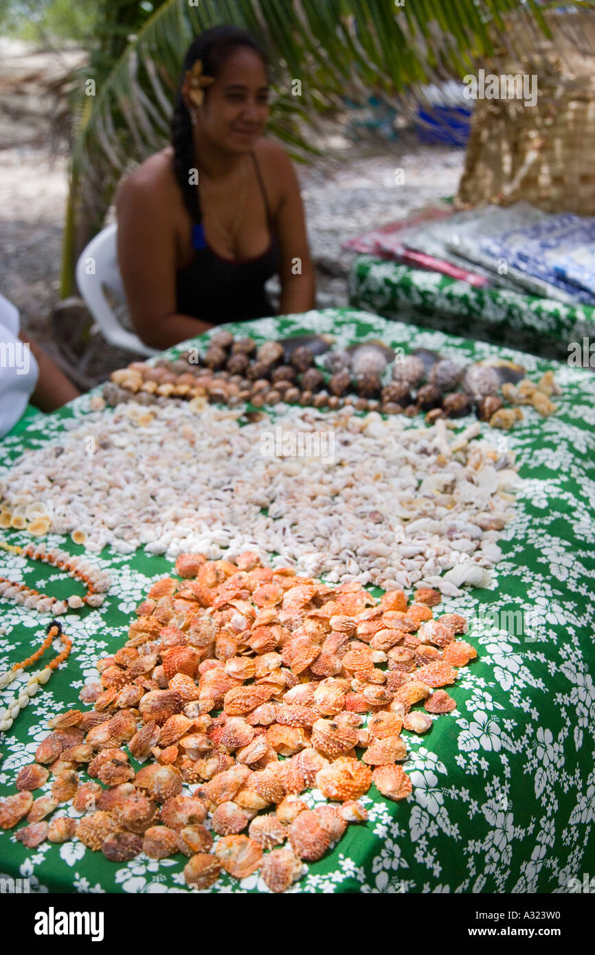 French shells hi-res stock photography and images - Alamy